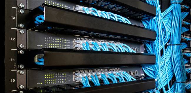 How Does the Internet Work?