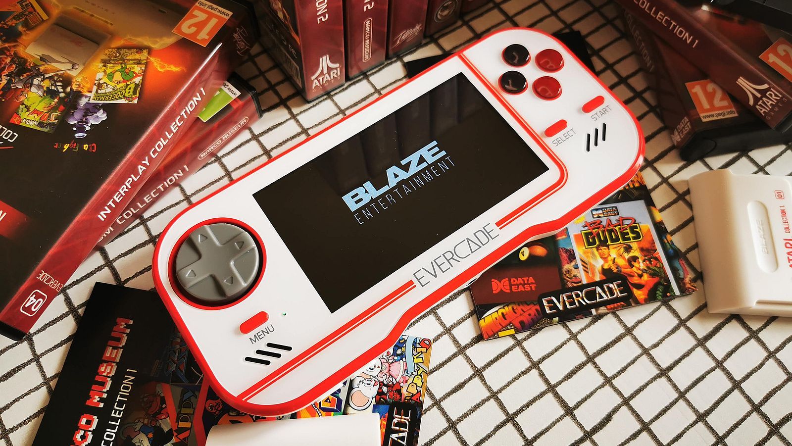 5 Great Handheld Gaming Machines for Under $100