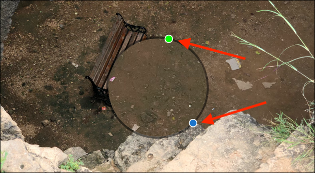 How to Magnify a Part of a Photo on iPhone and iPad