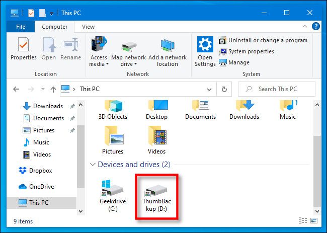 How to Copy Files to a USB Flash Drive on Windows 10