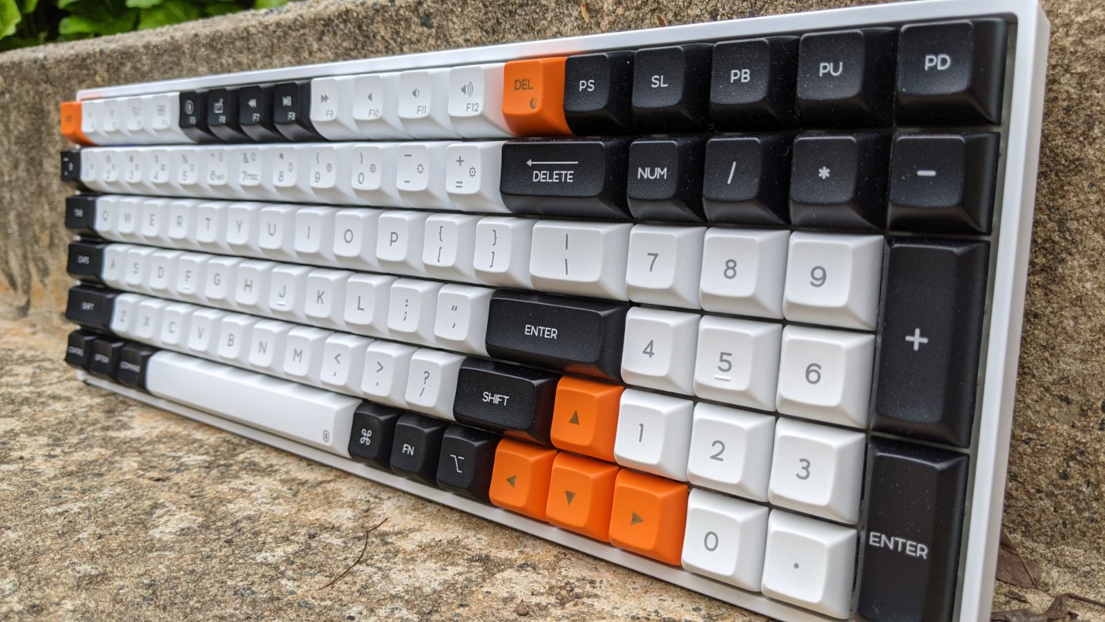 Epomaker GK96S Mechanical Keyboard Review: So Close to Fantastic