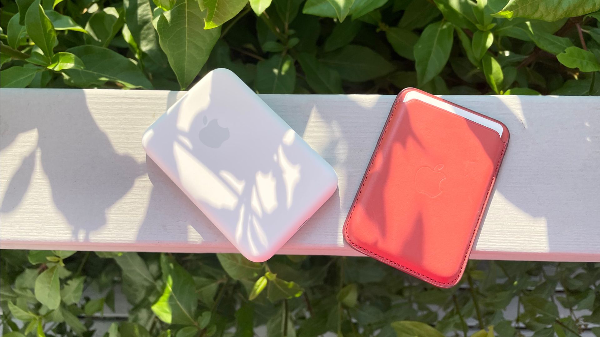 MagSafe Battery Pack Review: Breaking the Ecosystem