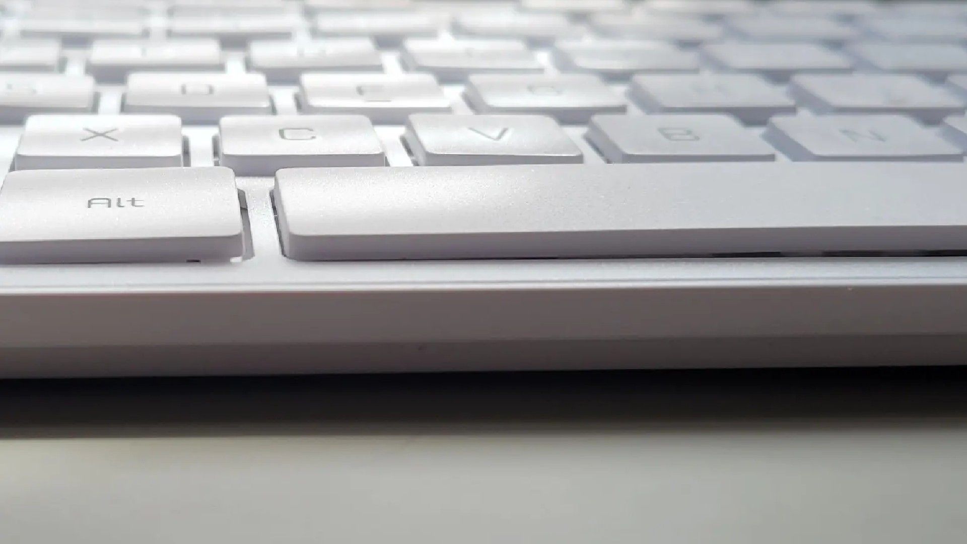 MSI Pro Ap241 All-in-One PC Review: Perfect for the Office