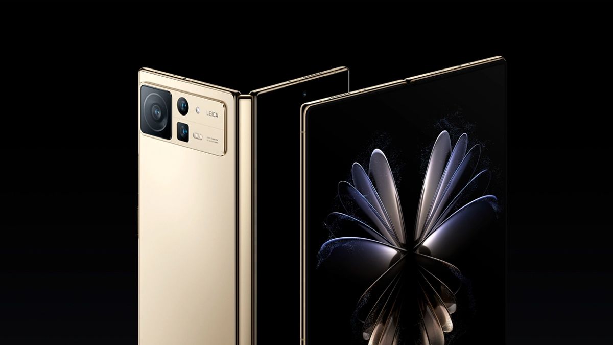 Samsung Isn't the Only One With New Folding Phones