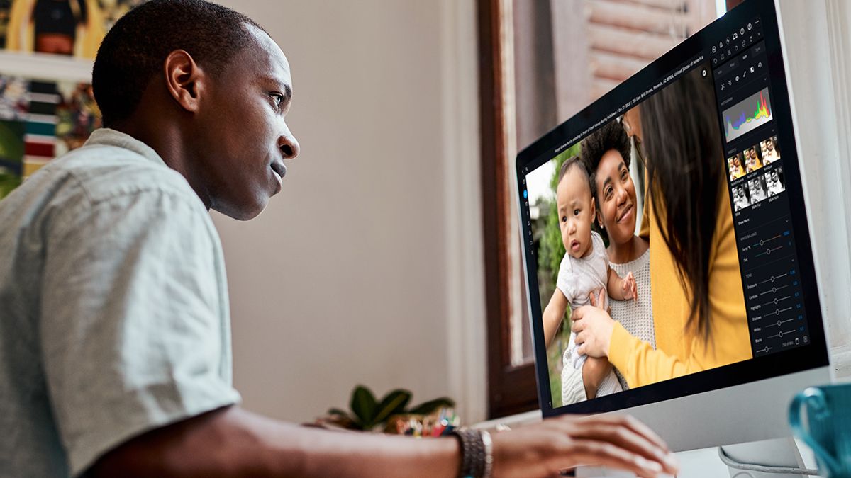 Save Your Favorite Memories With the Free Mylio Photos App