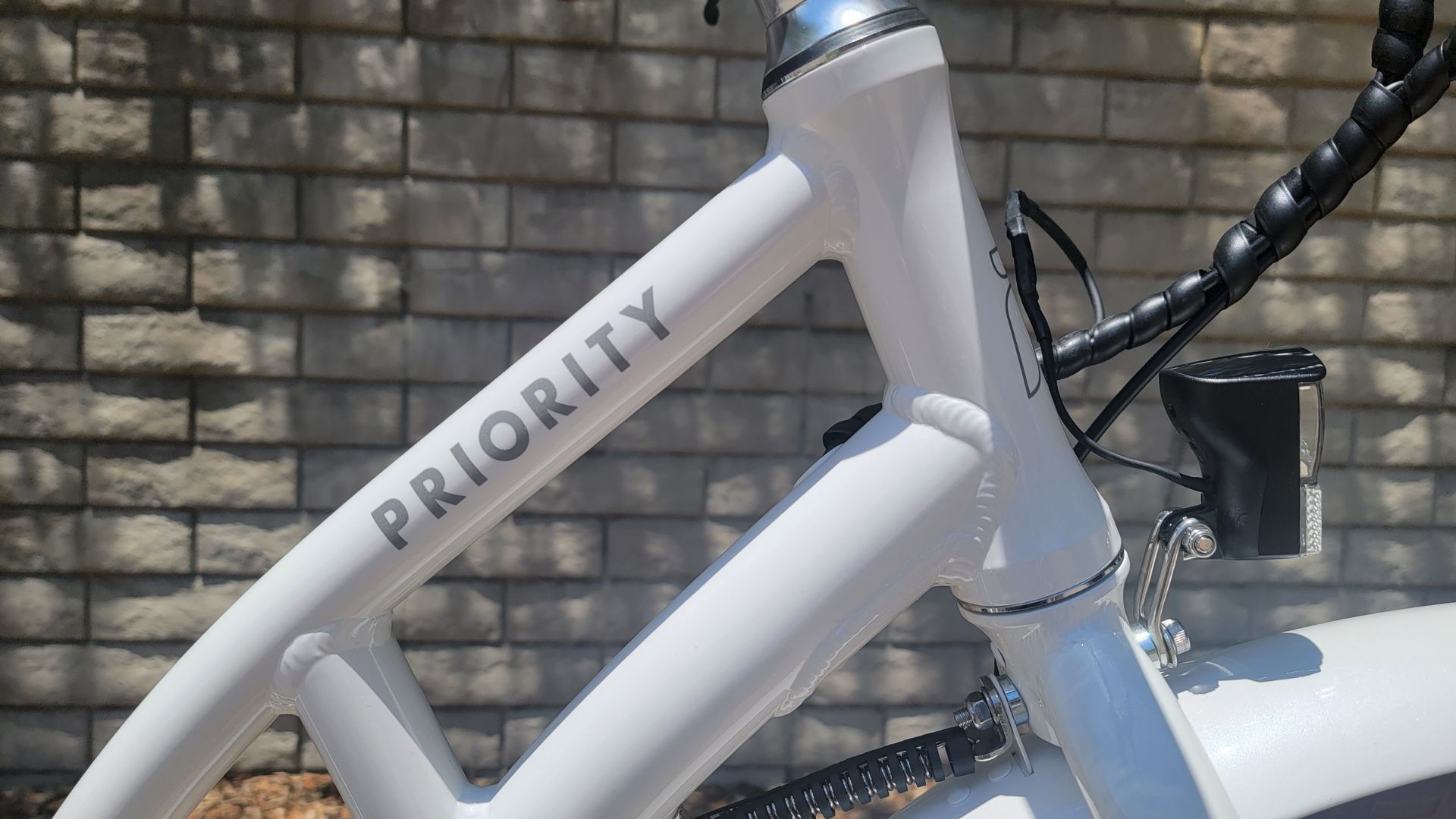 Priority Bicycles e-Coast Review: An Effortless and Luxurious Ebike