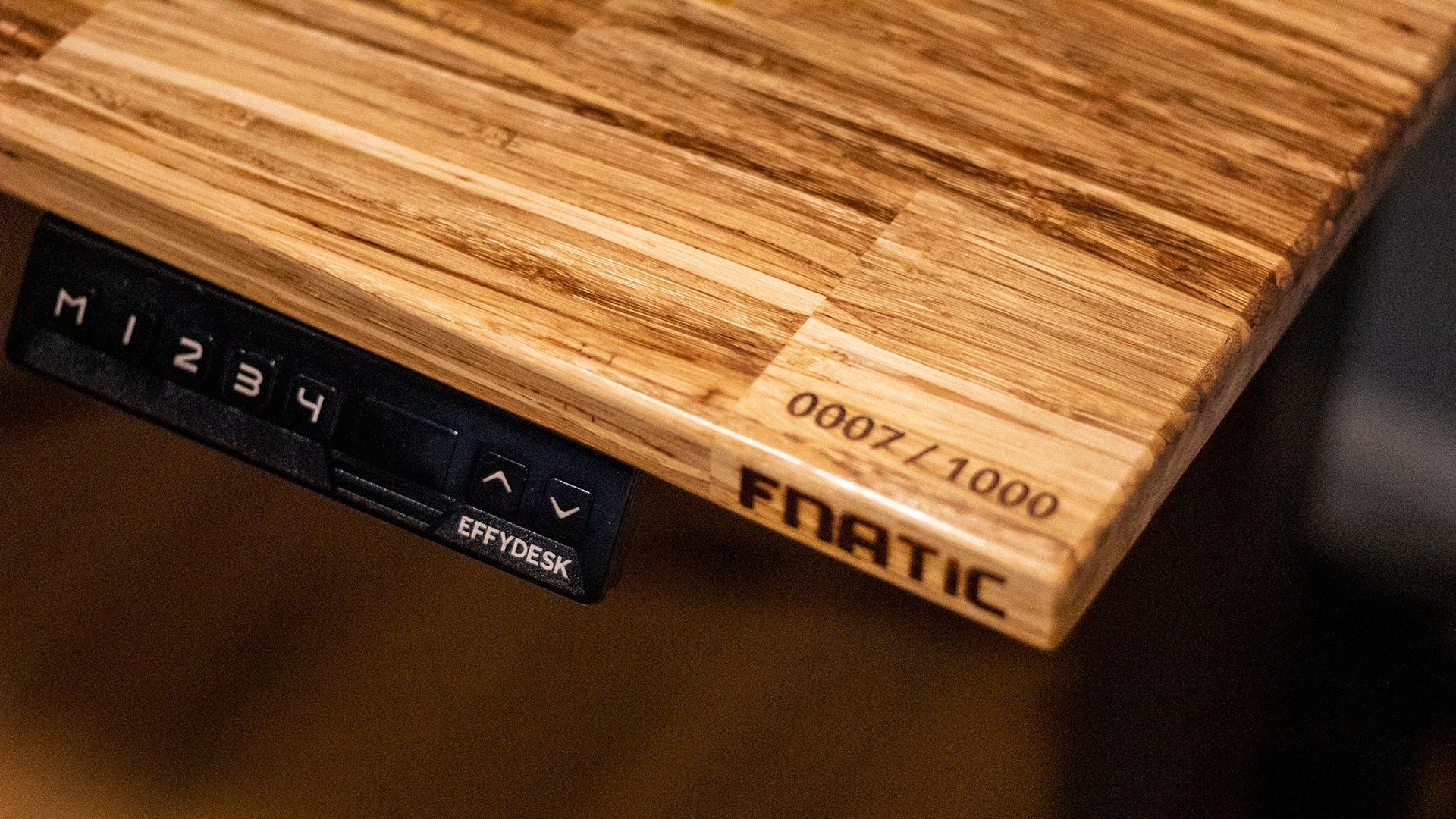 Fnatic x ChopValue Revive Gaming Desk Review: Stunningly Beautiful and ...