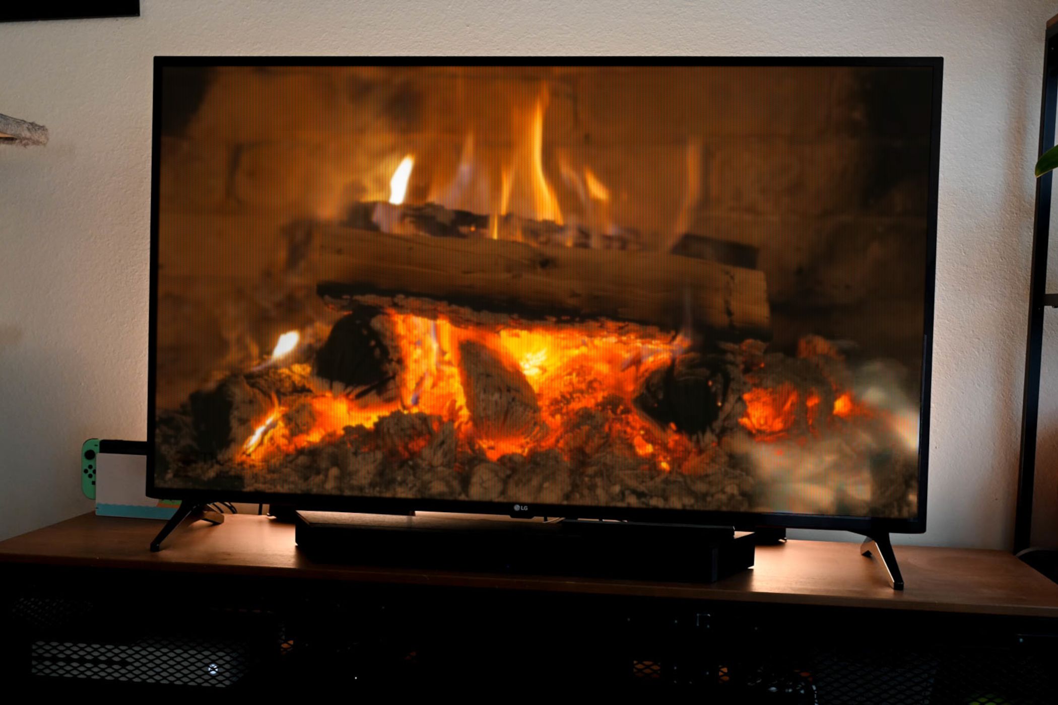 How to Turn Your TV Into a Virtual Fireplace