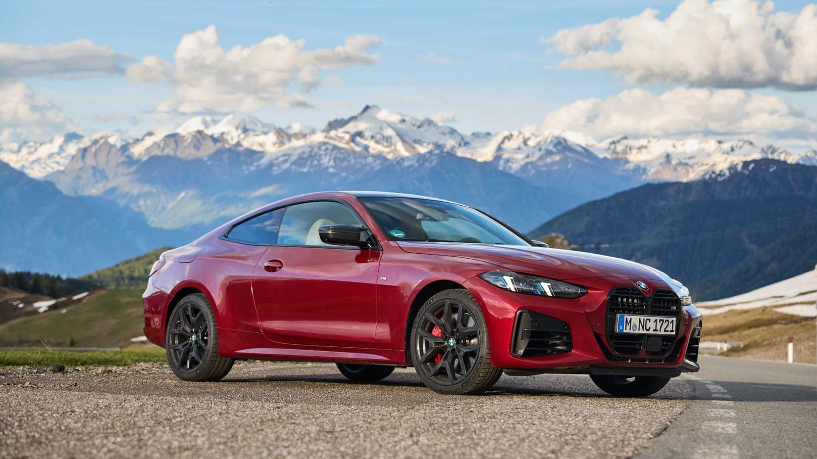 Top 10 Most Efficient Hybrid Cars in 2025: Best Fuel-Saving Picks