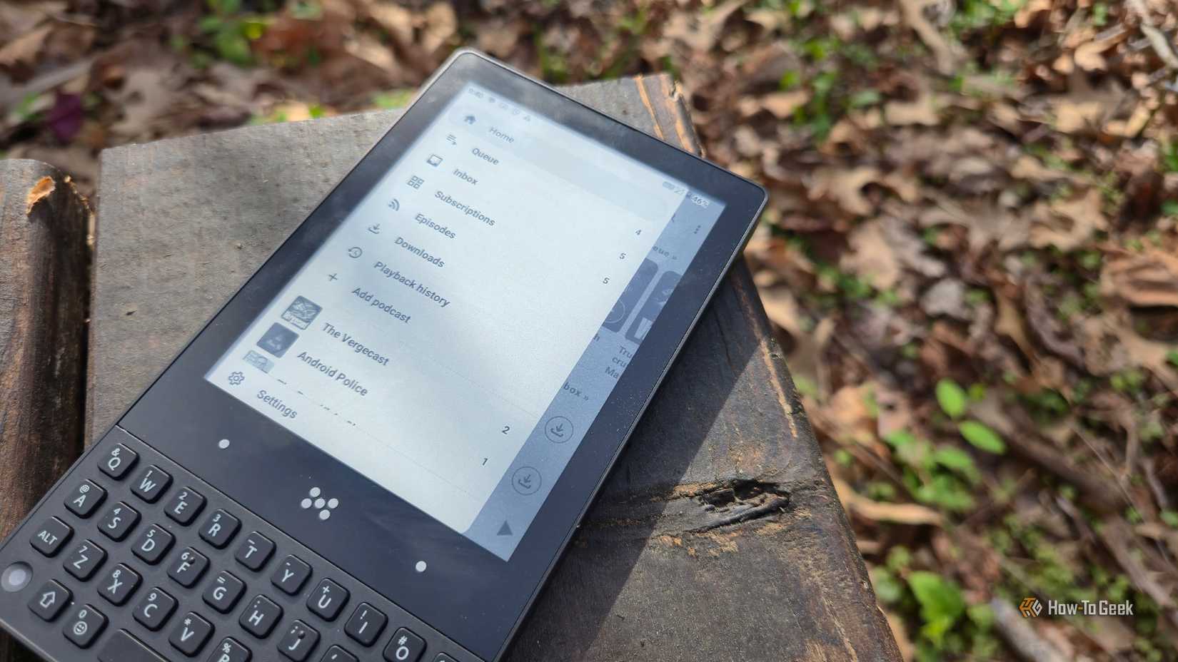 Minimal Phone Review: A Phone You'll Want to Use Less