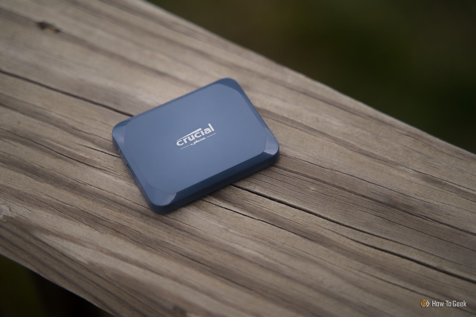 Crucial X10 Portable SSD Review: Small But Mighty